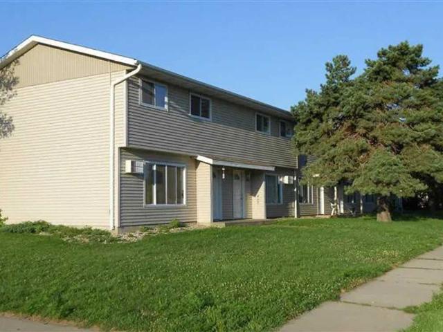 Marion Park Townhomes 2 Bedroom Apartment for Rent at 3601 S Larch Ave, Sioux Falls, SD 57106
