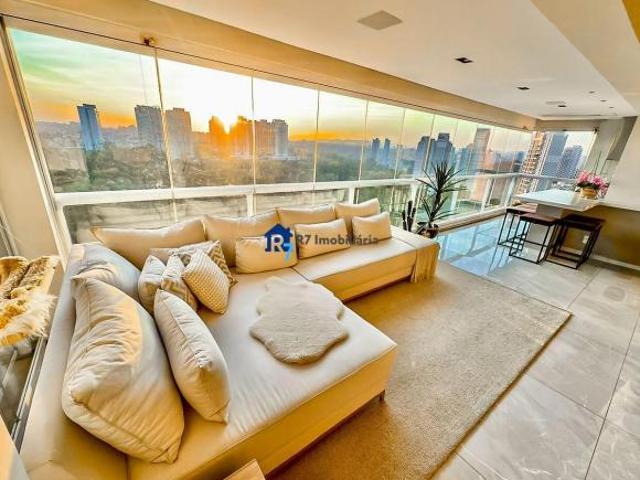 Marília Vogt: Apartamento de Luxo 187m², 3 Suítes e Porteira Fechada