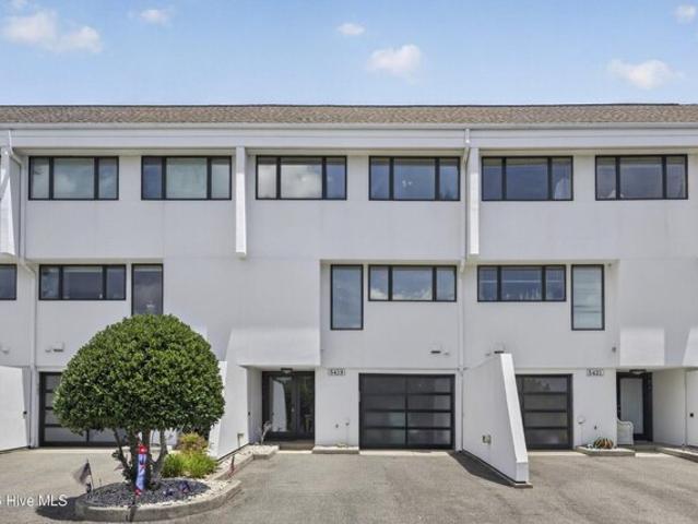 Marina Club Dr, Wilmington, Home For Sale