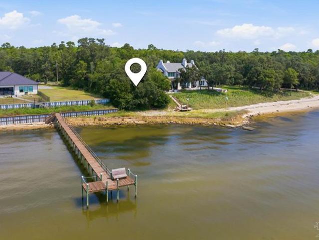 Marina Ct, Niceville, FL 32578