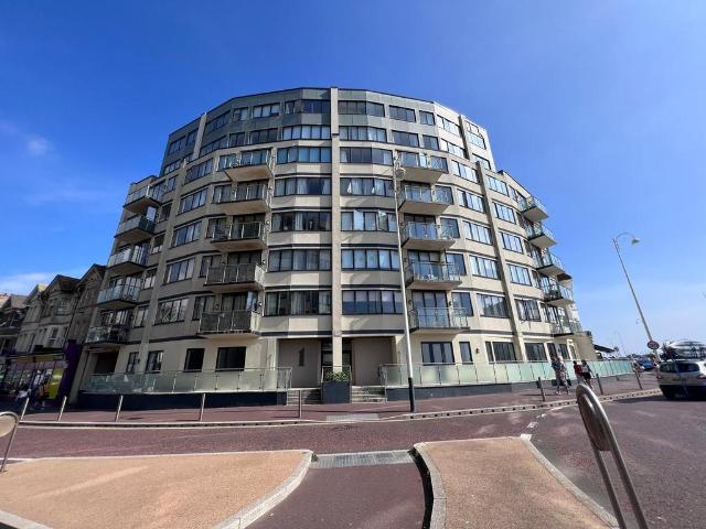 Marina, Bexhill on Sea, TN40 3 bed apartment to rent £1,550 pcm £358 pw