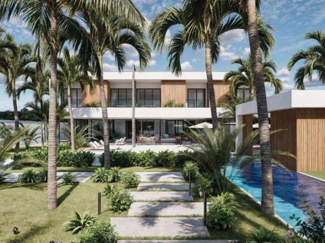 Marina Guarujá, terreno à venda com pier e saída para o canal