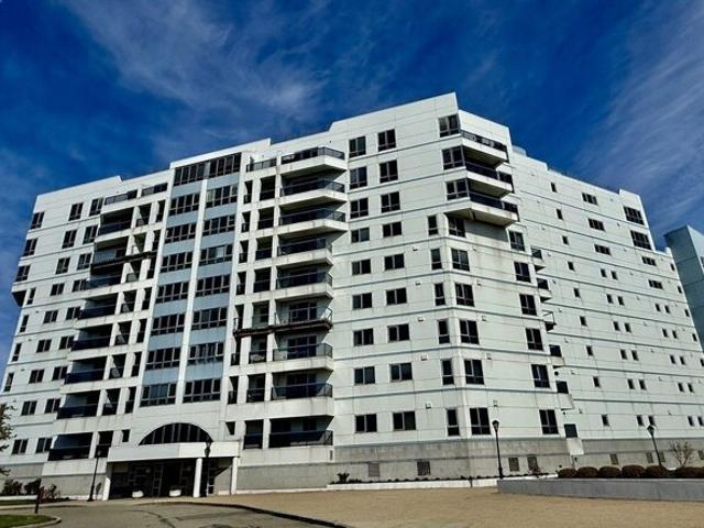 Marina Dr Apt,quincy, Condo For Sale