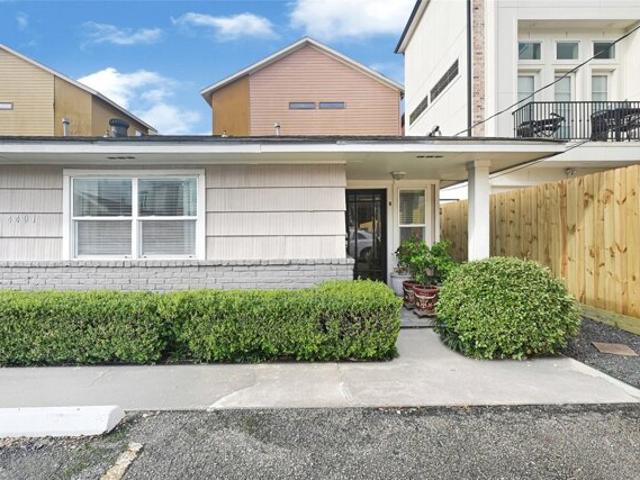 Marina St Unit B, Houston, Condo For Sale