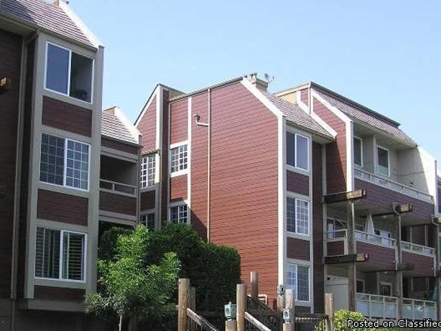 Marina Strand 2 & 3 Bedroom Townhomes In The Marina for sale in Marina del Rey, California