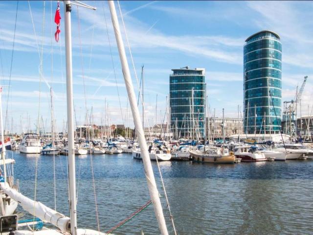 Marina Point West, Chatham Quays Dock Head Road, Chatham, Kent ME4, 1 bed flat to rent, £975 pcm | PrimeLocation