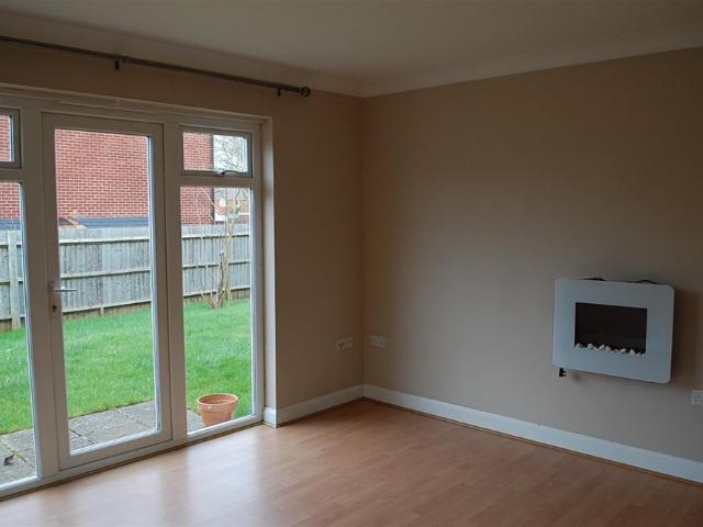 Marina Way, Abingdon, Oxfordshire, OX14