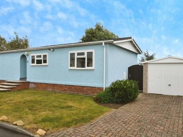 Marina View, Dogdyke, 2 Bedroom Lodge
