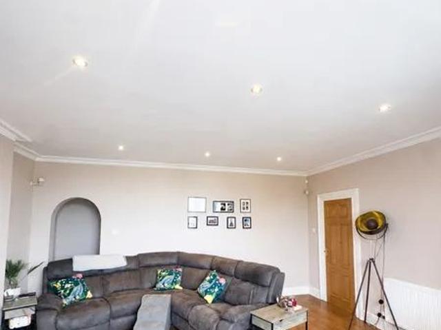 Marine Crescent, Crosby Marina, L22 8QP