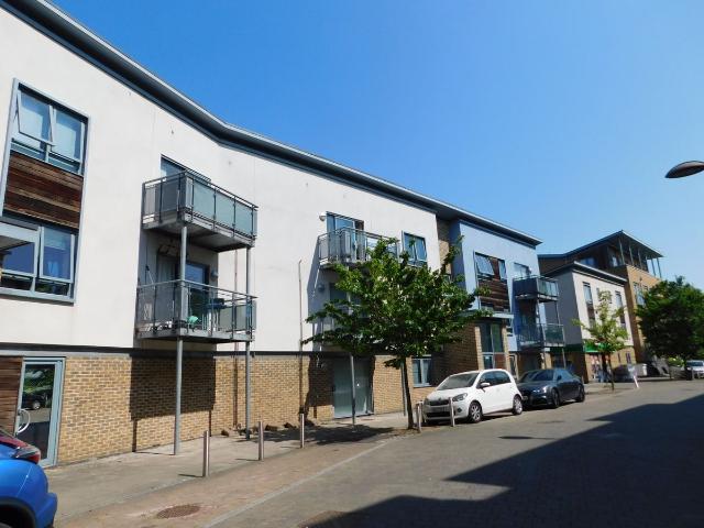 Marine House, Quayside Drive, Colchester, Essex CO2, 1 bed flat to rent, £925 pcm | PrimeLocation