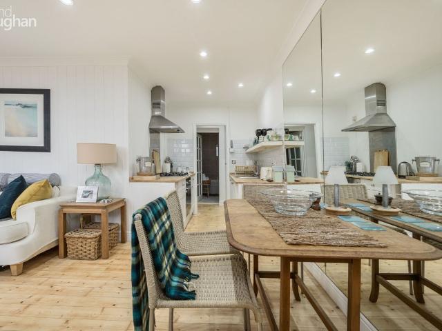 Marine Parade, Brighton, East Sussex BN2, 1 bed flat to rent, £1,500 pcm | PrimeLocation