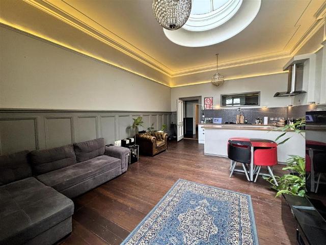 Marine Parade, Brighton 1 bed flat to rent £1,450 pcm £335 pw