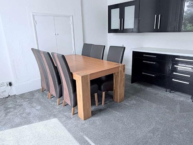 Marine Parade Room 5