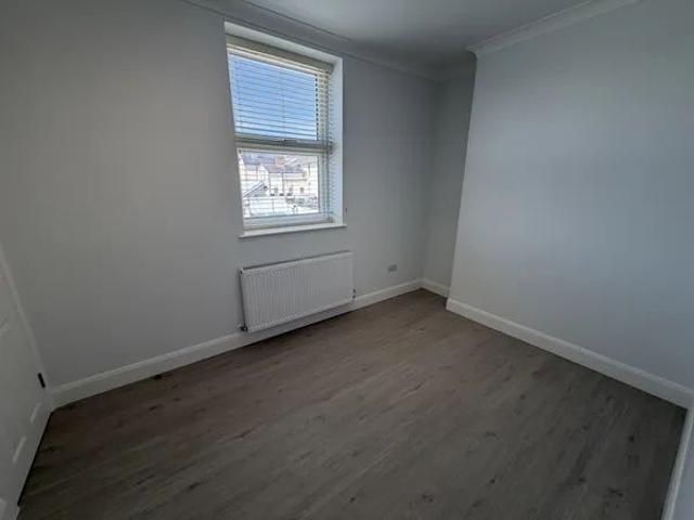 Marine Parade West, Clacton on Sea, CO15 1RH, Property for rent