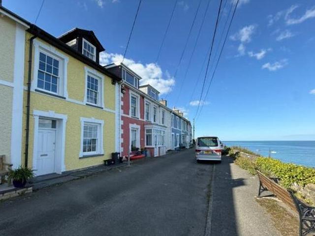 Marine Terrace, New Quay, 3 Bedroom Cottage