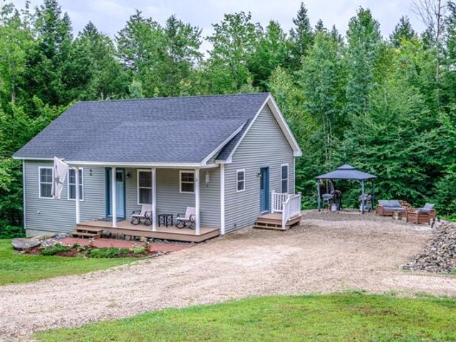 Mariner Ln, Sebago, Home For Sale
