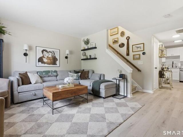 Mariners Walk Unit,milford, Home For Sale