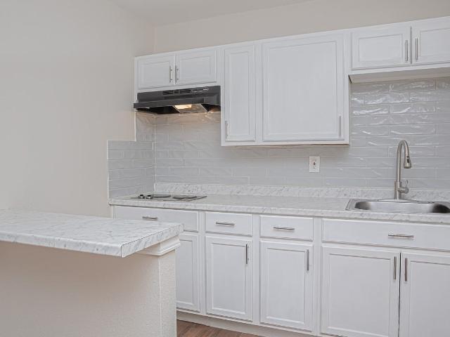Marisol Apartments 2 Bedroom Apartment for Rent at 101 S Allen Genoa Rd, Pasadena, TX 77587 Mount Vernon