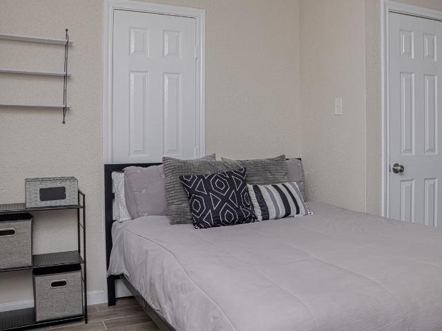 Marisol Apartments 2 Bedroom Apartment for Rent at 101 S Allen Genoa Rd, Pasadena, TX 77587 Mount Vernon