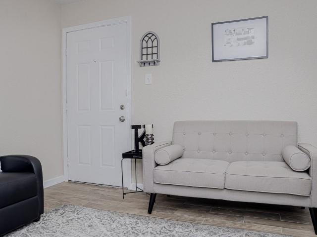 Marisol Apartments 2 Bedroom Apartment for Rent at 101 S Allen Genoa Rd, Pasadena, TX 77587 Mount Vernon