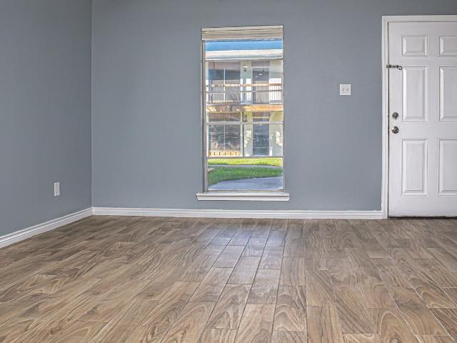 Marisol Apartments Studio Apartment for Rent at 101 S Allen Genoa Rd, Pasadena, TX 77587 Mount Vernon