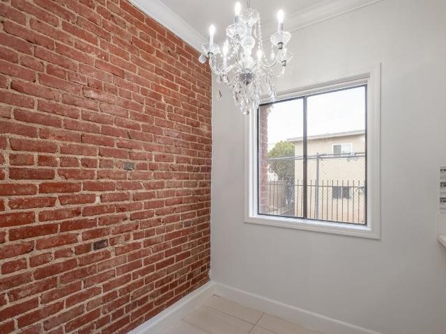Mariposa Willows Studio Apartment for Rent at 238 S Mariposa Ave, Los Angeles, CA 90004 Wilshire Center Koreatown