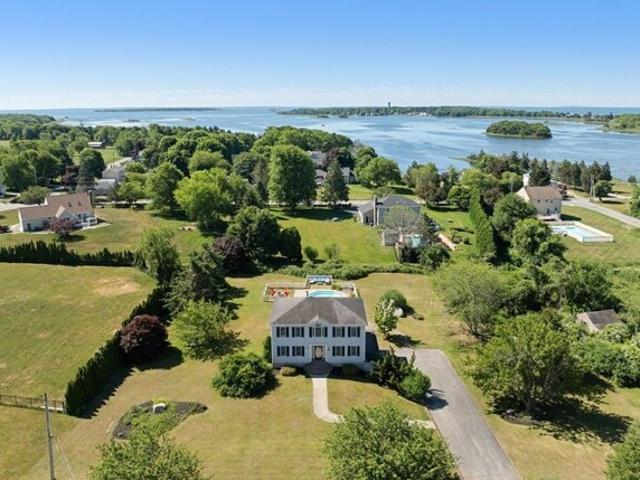 Mark Dr, Fairhaven, Home For Sale