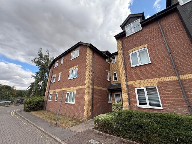 Mark Jennings Lane, Bury St Edmunds, Suffolk IP33, 2 bed flat to rent, £1,200 pcm | PrimeLocation