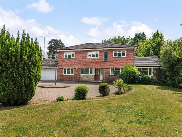 Mark Way, Godalming GU7, 5 bed detached house to rent, £5,250 pcm | PrimeLocation