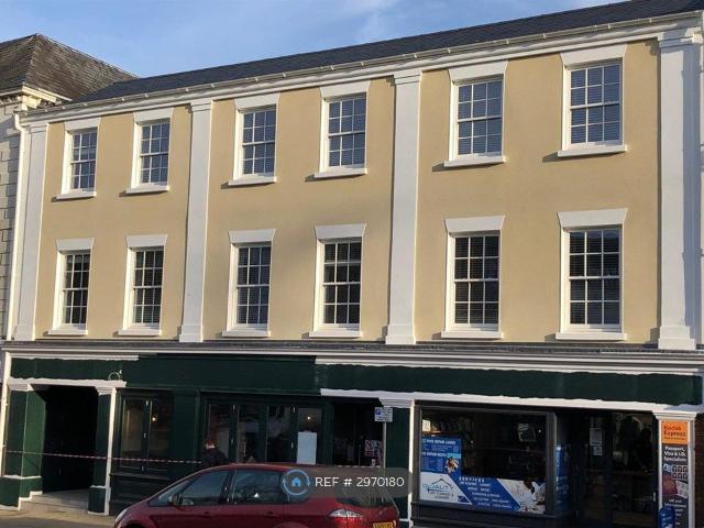 Market Hill, Buckingham MK18, 1 bed flat to rent, £1,175 pcm | PrimeLocation