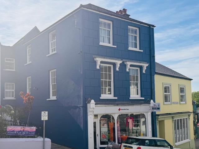 Market Square, Narberth SA67, 2 bed flat to rent, £725 pcm | PrimeLocation