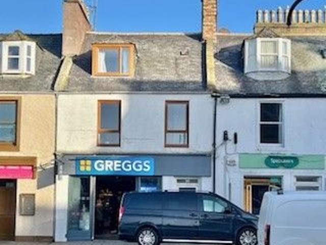 Market Square, Stonehaven, Aberdeenshire AB392BA AB39, 2 bed flat to rent, £675 pcm | PrimeLocation