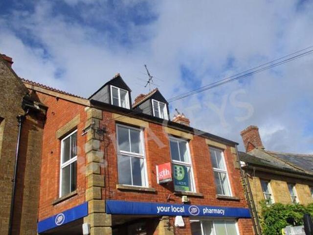 Market Square, South Petherton, 2 Bedroom Flat