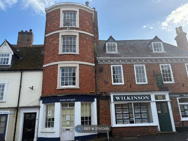 Market Square, Winslow, Buckingham MK18, 1 bed flat to rent, £850 pcm | PrimeLocation