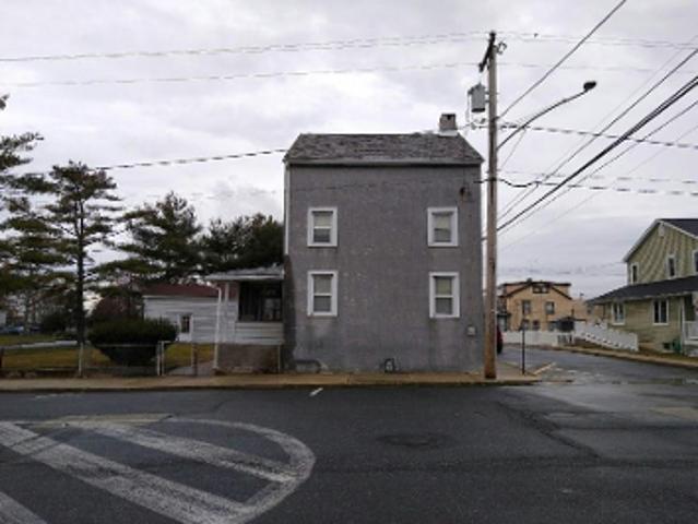 Market St