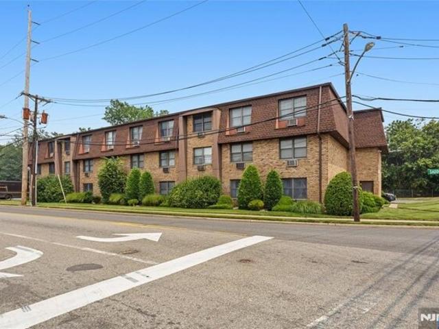 Market St Unit,saddle Brook, Condo For Sale