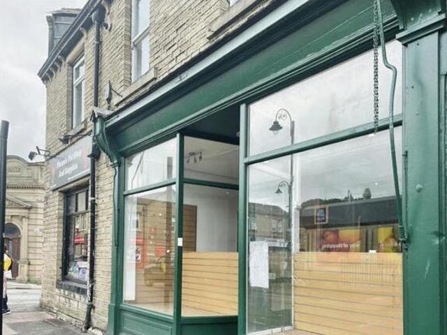 Market Street, Milnsbridge, Property For Rent