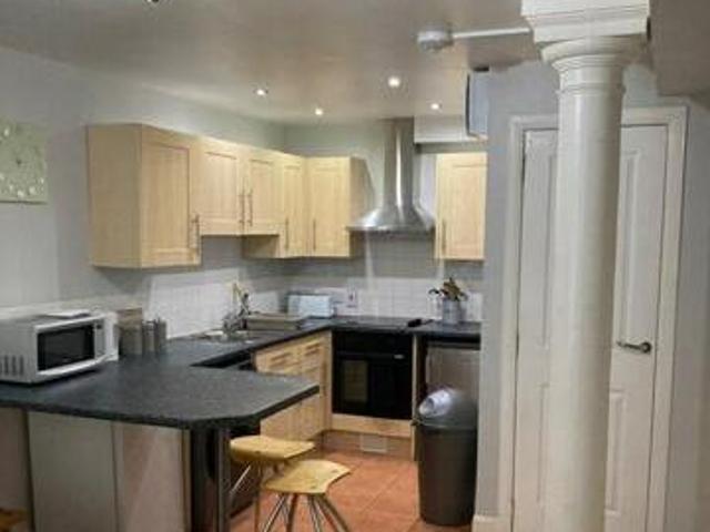 Market Street, Aberdeen, 2 Bedroom Flat