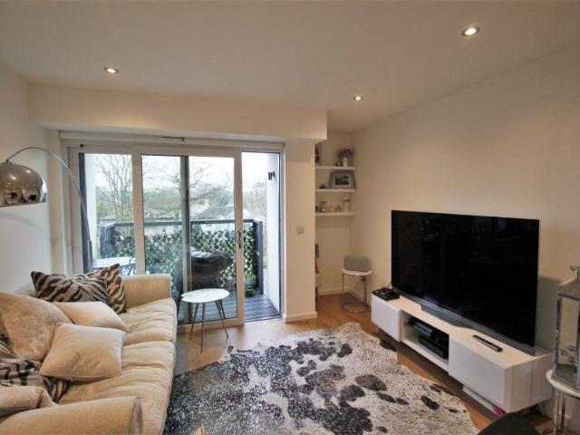 Market Street, Addlestone 2 bedrooms Property for lettings Seymours