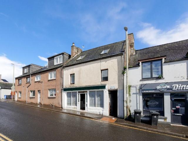 Market Street, Brechin, Angus DD9, 3 bed flat to rent, £795 pcm | PrimeLocation