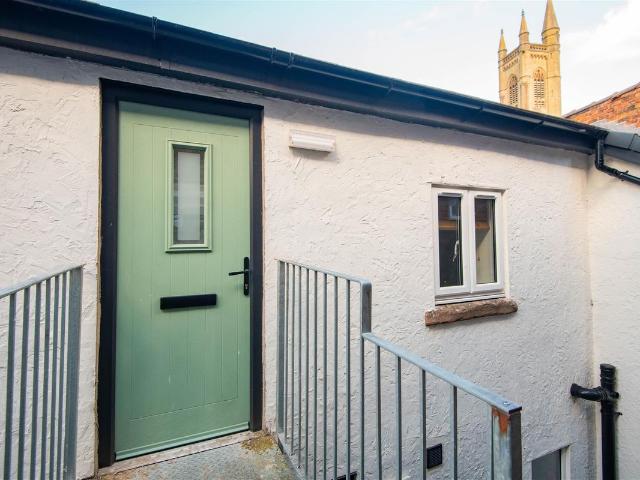 Market Street, Chorley PR7, 1 bed flat to rent, £625 pcm | PrimeLocation