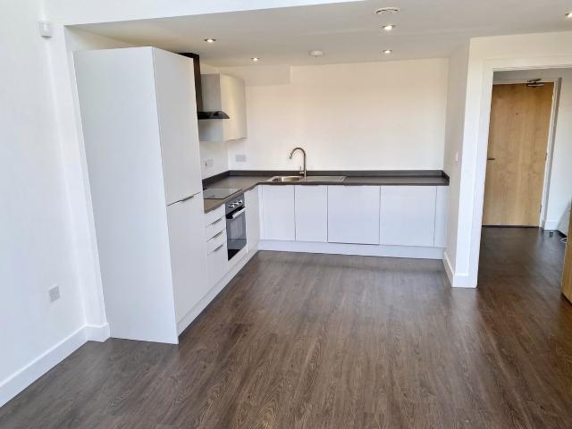 Market Street, Rotherham, South Yorkshire S60, 2 bed flat to rent, £875 pcm | PrimeLocation