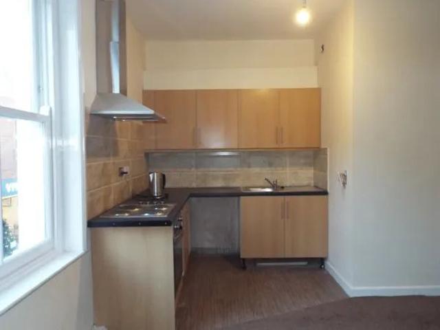 Market Street, Tamworth Centre, Property for rent