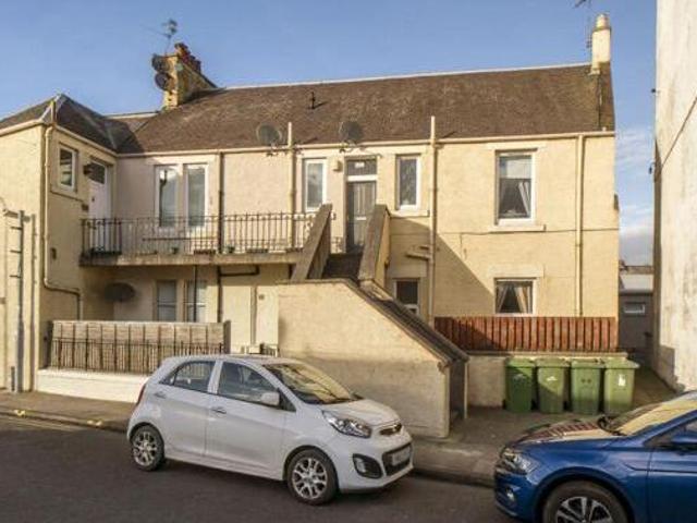 Market Street, 2 Bedroom Flat