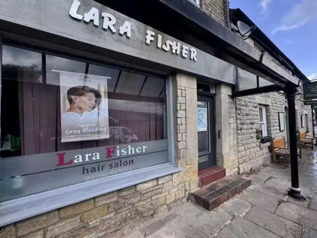 Market Place, Chapel En Le Frith, Commercial Property