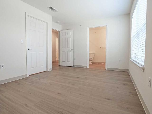 Market Place at Liberty Crossing 3 Bedroom Apartment for Rent at 6000 S. IH 45 Wilmer, Wilmer, TX 75172