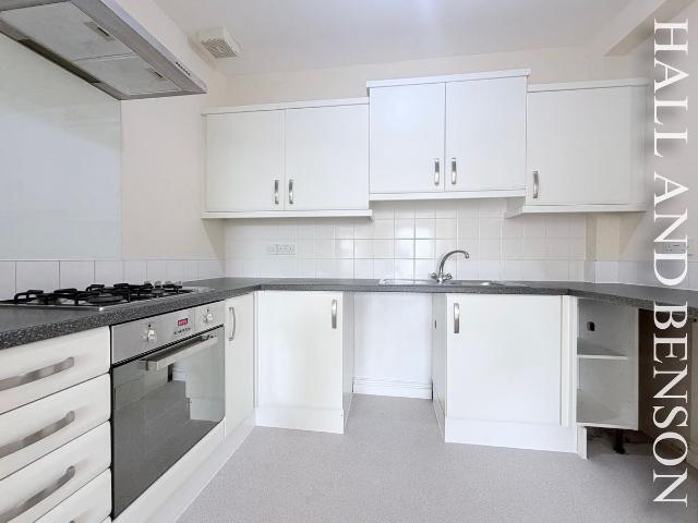 Market Place, Belper DE56, 2 bed flat to rent, £850 pcm | PrimeLocation