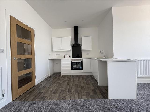 Market Place, Great Yarmouth NR30, 1 bed flat to rent, £650 pcm | PrimeLocation