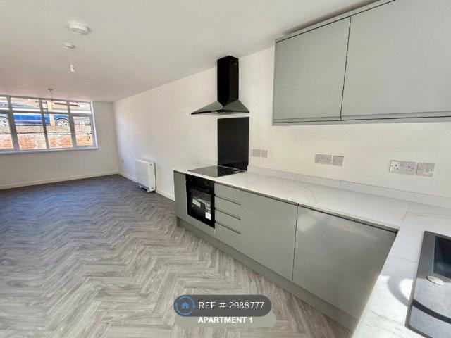 Market Place, Mansfield NG18, 1 bed maisonette to rent, £725 pcm | PrimeLocation
