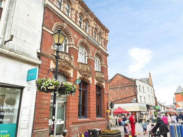 Market Place, Nuneaton, Warwickshire CV11, 2 bed flat to rent, £875 pcm | PrimeLocation